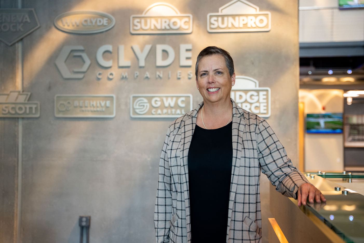 DeAnna Leahy Highlighted in Business Credit Magazine - Clyde Companies Inc.